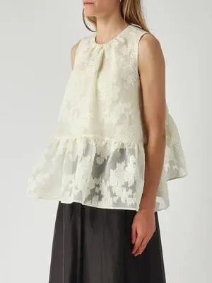 MEIMEIJ Sleeveless Top In Lace