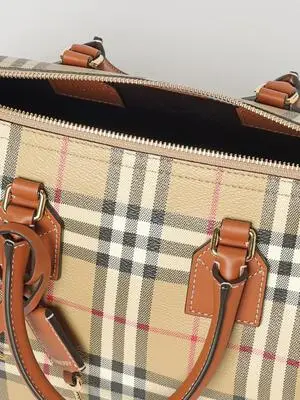 Burberry Handbag Colour