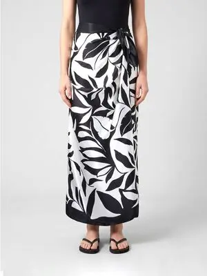 Max Mara Long Silk Pareo Skirt With Floral Print - Multicolor