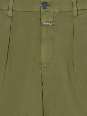 Closed Shorts