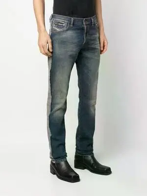 DIESEL® 1995 D-sark Straight Jeans