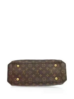 LOUIS VUITTON 2017 Mm Montaigne Monogram Tote Bag