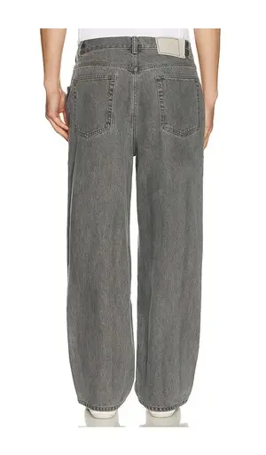 THISISNEVERTHAT Loose Jeans In . Also