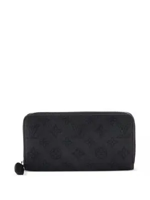 LOUIS VUITTON Zippy Wallet Mahina Leather Small Wallets - Black