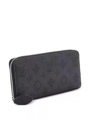 LOUIS VUITTON Zippy Wallet Mahina Leather Small Wallets