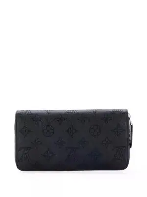 LOUIS VUITTON Zippy Wallet Mahina Leather Small Wallets - Black