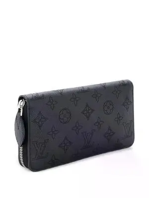 LOUIS VUITTON Zippy Wallet Mahina Leather Small Wallets