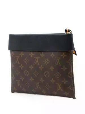 LOUIS VUITTON 2017 Monogram Pochette Tuileries Clutch Bag