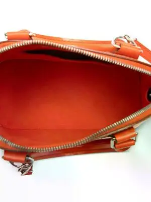 LOUIS VUITTON Epi Alma Bb Satchel