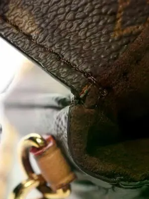 LOUIS VUITTON Monogram Micro Metis Mini Shoulder Bag