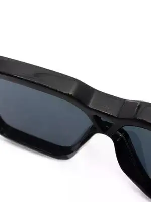 LOUIS VUITTON 2021 Square-frame Sunglasses