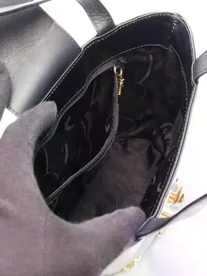 FERRAGAMO 2010s Heel Leather Handbag