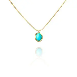 ARCTIC FOX & CO. Small Turquoise Pendant Necklace In Gold Plating - Gold/blue