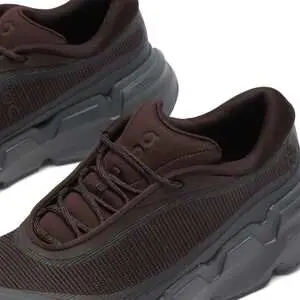 On Cloudsoma Hike Sneaker