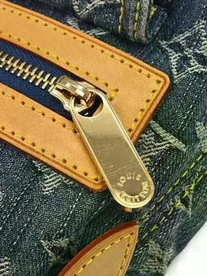LOUIS VUITTON 2006 Pm Baggy Shoulder Bag