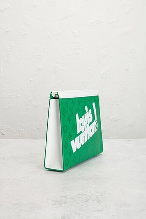 LOUIS VUITTON Vintage Monogram Voyage Mm Pouch - Green