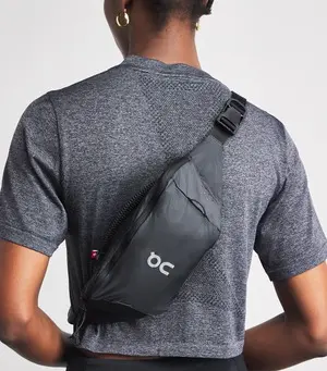 On Lite Belt Bag 2l - Black