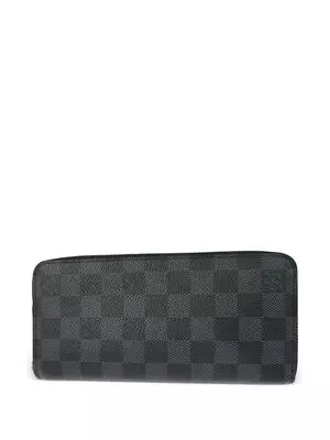 LOUIS VUITTON 2015 Damier Graphite Zippy Wallet - Black