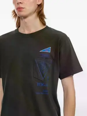 Toga Graphic-print Chest-pocket T-shirt