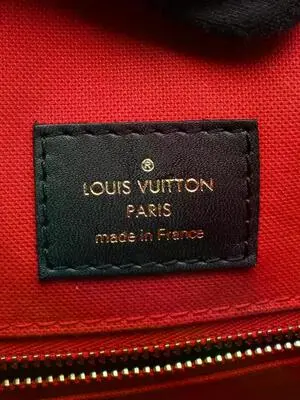LOUIS VUITTON 2020 Monogram Reverse Giant Onthego Mm Satchel - Brown