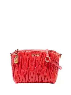 Miu Miu 2010-2026 Matelasse Leather Shoulder Bag - Red