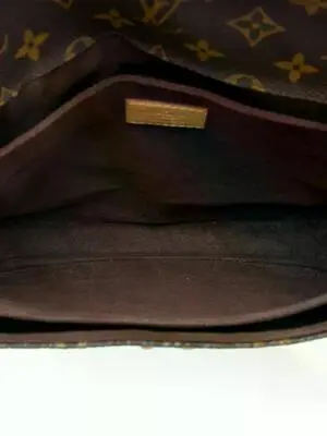 LOUIS VUITTON 2017 Monogram Pochette Metis Satchel