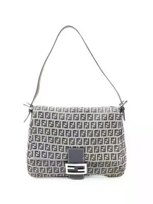 Fendi Logo Shoulder Bags