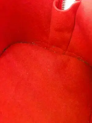 LOUIS VUITTON 2015 Epi Alma Bb Satchel