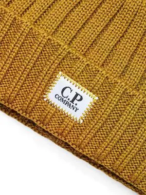C.P. COMPANY Ribbed Knit Logo Beanie