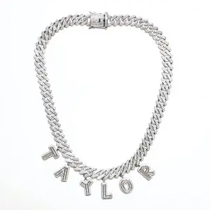 BLACK CAKE Taylor Bold Rhinestone Dazzling Statement Necklace - Silver