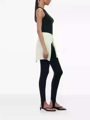 12 STOREEZ Kim Tank Top