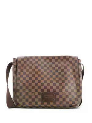 LOUIS VUITTON Damier Gm Brooklyn Crossbody Bag