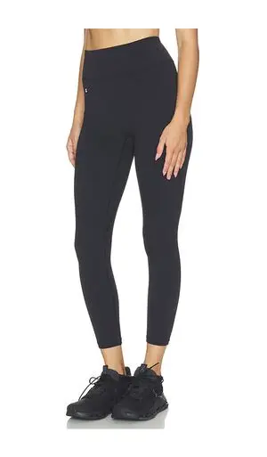 On Studio 7/8 Tights