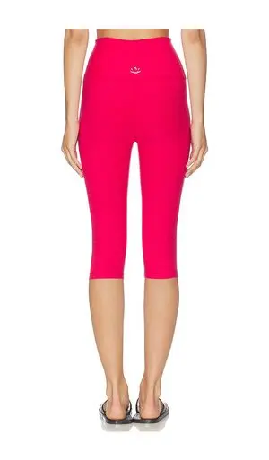 Beyond Yoga High Waisted Pedal Pusher Legging In . Also - Red