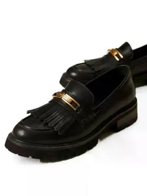 TWINSET Leather Loafers With Fringes - Black