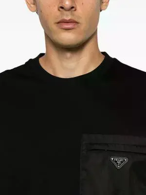 Prada Logo-plaque Patch-pocket T-shirt