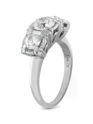 LB EXCLUSIVE Diamond Three-stone Ring