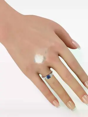 LB EXCLUSIVE Sapphire And Diamond Ring