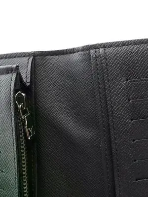 LOUIS VUITTON 2018 Brazza Wallet
