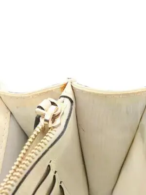 Valentino Garavani Rockstud Chain Wallet Bag