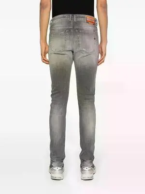 DIESEL® 1979 Sleenker Distressed Jeans
