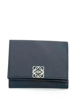 Loewe Anagram Trifold Wallet In Pebble Grained Calfskin - Blue