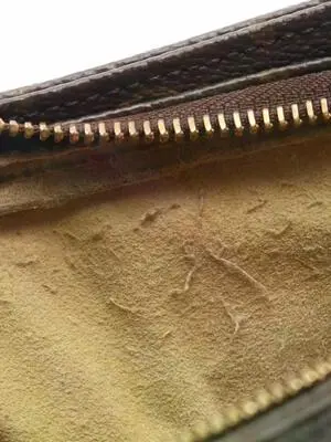 LOUIS VUITTON 2000 Looping Mm Monogram Shoulder Bag