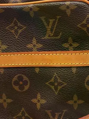 LOUIS VUITTON 2005 Trocadero Monogram Shoulder Bag