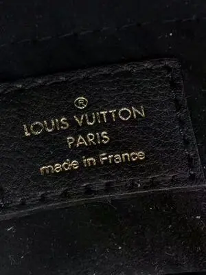 LOUIS VUITTON Lockme Tender Leather Crossbody Bag - Black