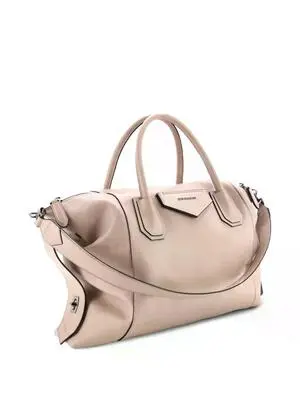 Givenchy Antigona Soft Bag Leather Medium Satchel - Neutrals