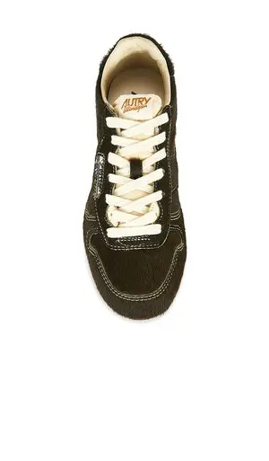 AUTRY Windspin Low Sneaker In . Also