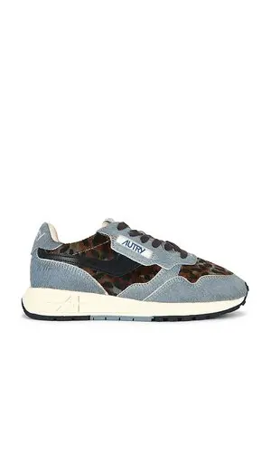 AUTRY Reelwind Low Sneaker In . Also - Grey