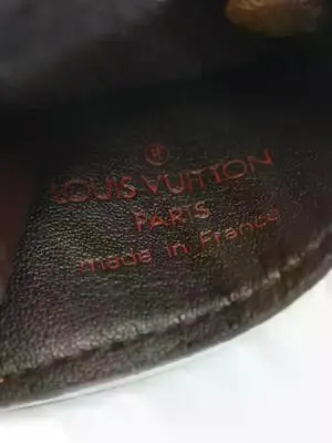 LOUIS VUITTON 2003 Pm Damier Ebene Clochette Key Case
