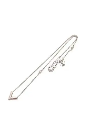 LOUIS VUITTON Essential V Necklace - Silver